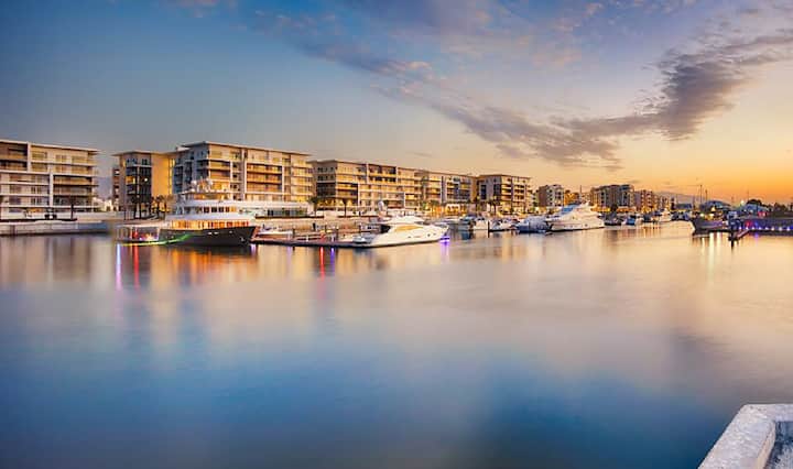 Almouj Muscat- 1br Stylish Apartment - Maskat