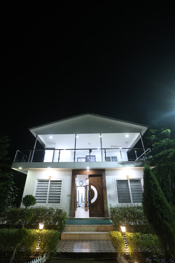The Parv Estate Farm - Faridabad