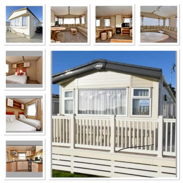 Modern Comfortable Two Bedroom Mobile Home. - 