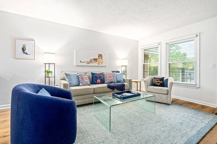Eagle & Oak | 2br/2ba - Auburn, AL