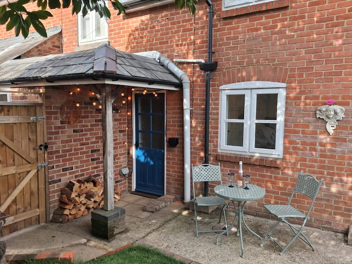 Westfield Hideaway - New Milton