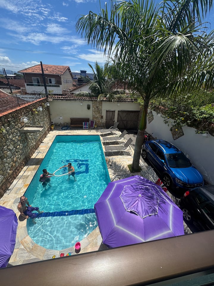 Casa Com Piscina Para Família - Praia Grande