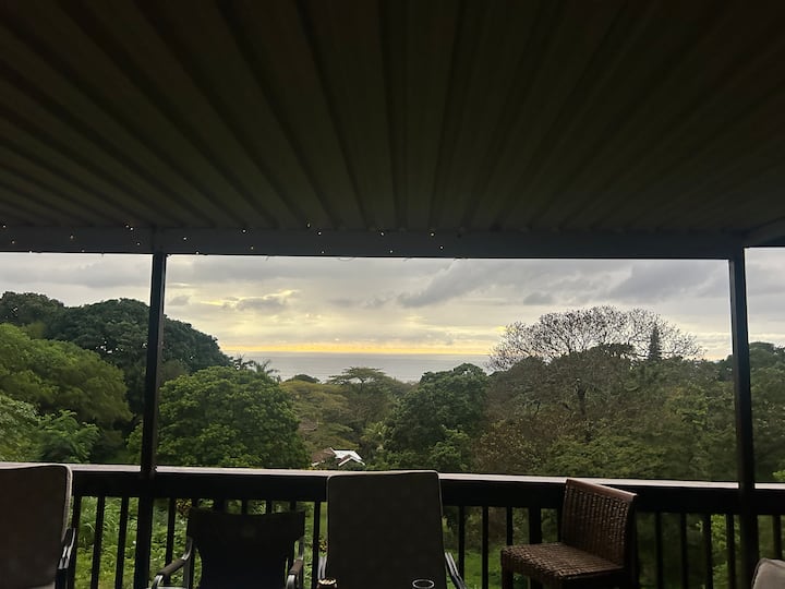Eagles Nest Escape: Peaceful Ocean View Getaway - Port Shepstone