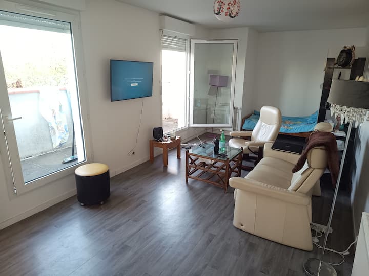 Appartement Cosy Avec Grand Balcon Les Ulis - Les Ulis