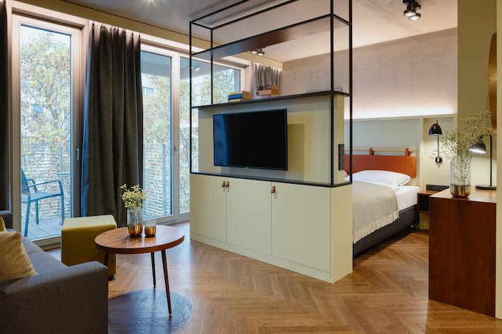 Safran-studio 31 M² Mit Balkon - Berlin