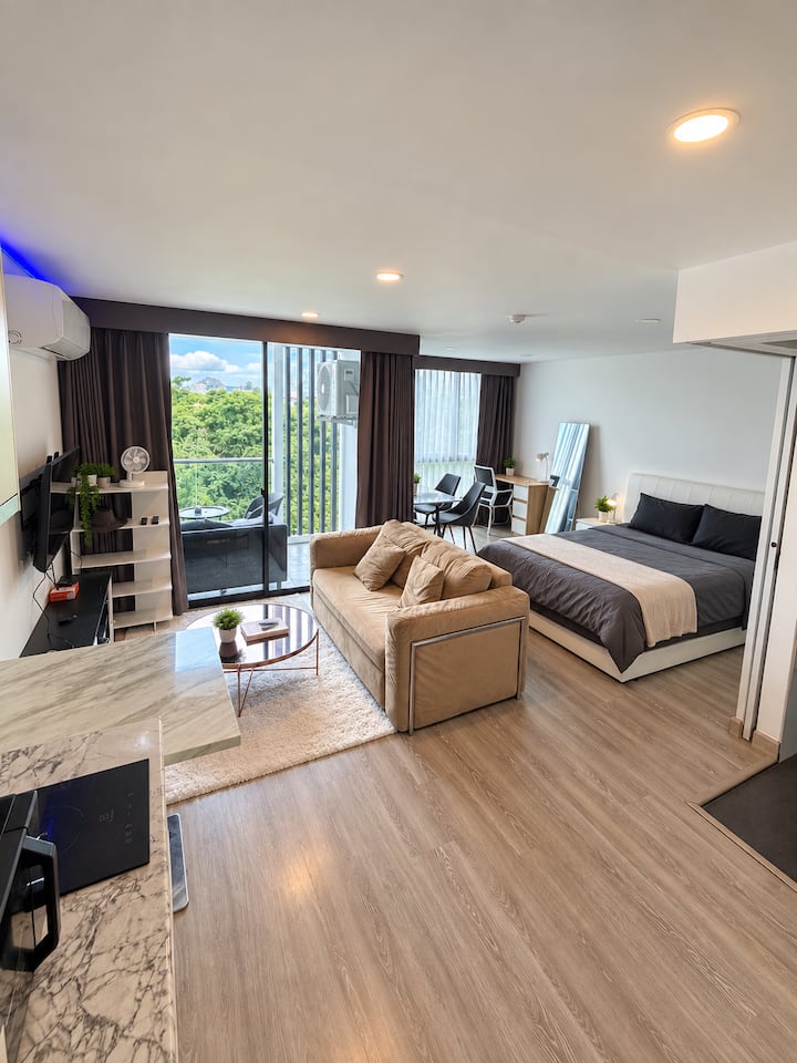 Suite Premium Dans Un Hôtel 4* - Thailand