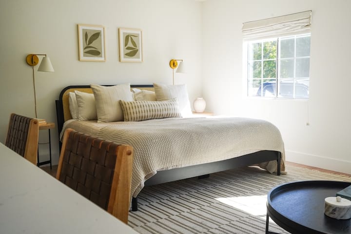 Charning Ojai Guest House Near Bike Trail - Ojai, CA