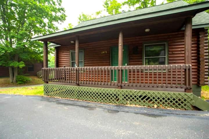 Cabin 2475 - Eye-catching Log Cabin Inside Resort - Gaylord, MI