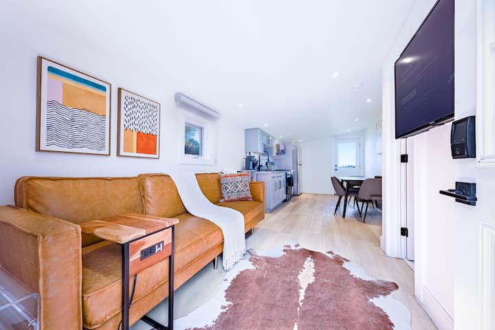 Detached Garden Cottage With Views & Outdoor Bbq - San Francisco, CA