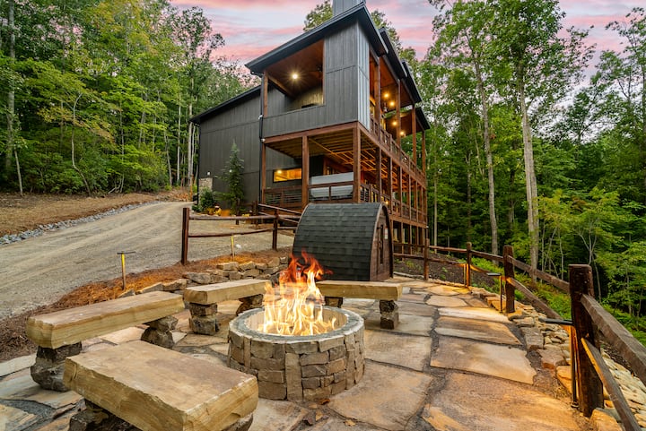 Deerfield Dreams | Sauna, Hot Tub + Mountain Views - Blue Ridge, GA