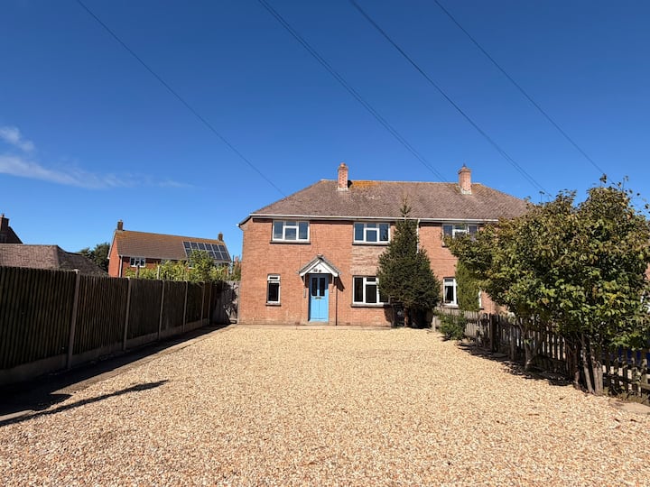 Burton House|4 Bed|sleeps8|private Parking - Lulworth Cove