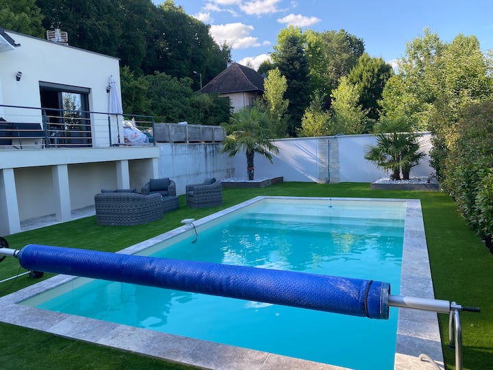 Maison, Avec Piscine, Deux Chambres / Climatisée - Brive-la-Gaillarde