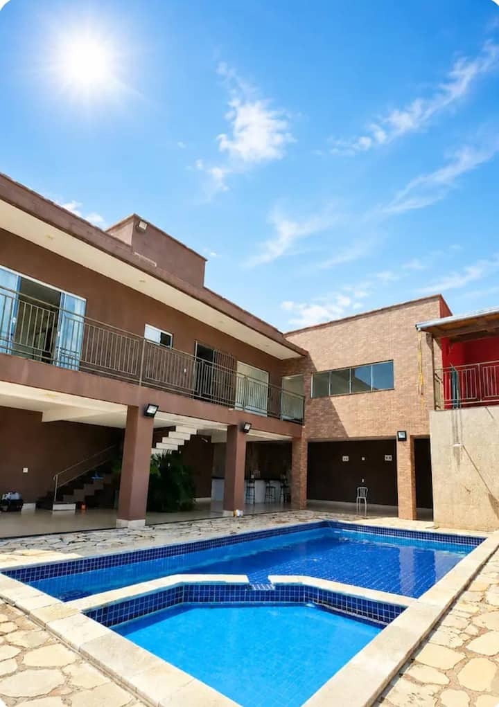 Casa Com Piscina E Churrasqueira - Trindade