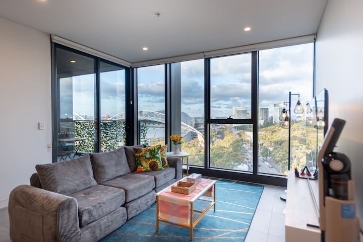 Sydney Olympic Park Apartment, Gym, Pool & Parking - Parramatta
