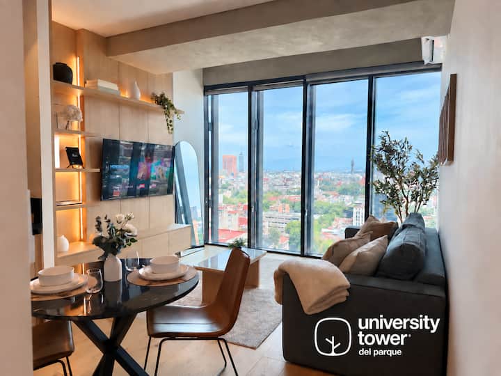 Luxury Loft On Reforma | Skyline View + 2 A/c - Mexico City