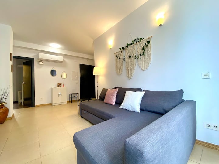 Apartamento Para 6, Metro Can Vidalet. - Esplugues de Llobregat