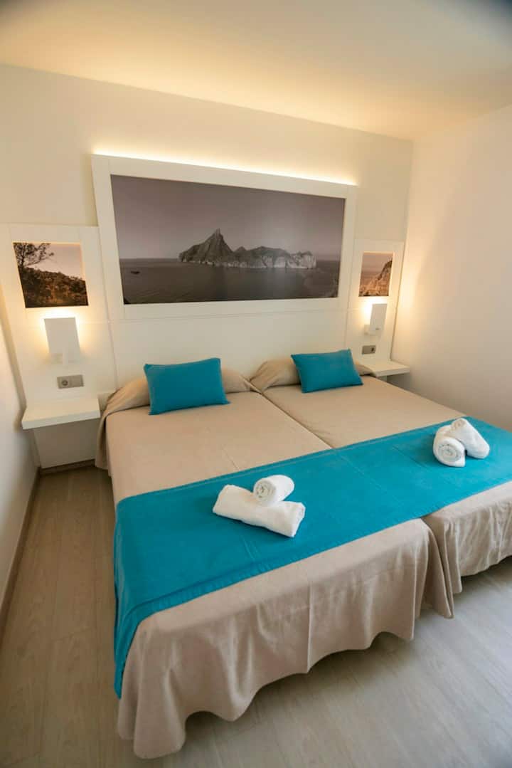 Bora Bora Ibiza -Adutls Only- Apartamento Triple - Ibiza-stad