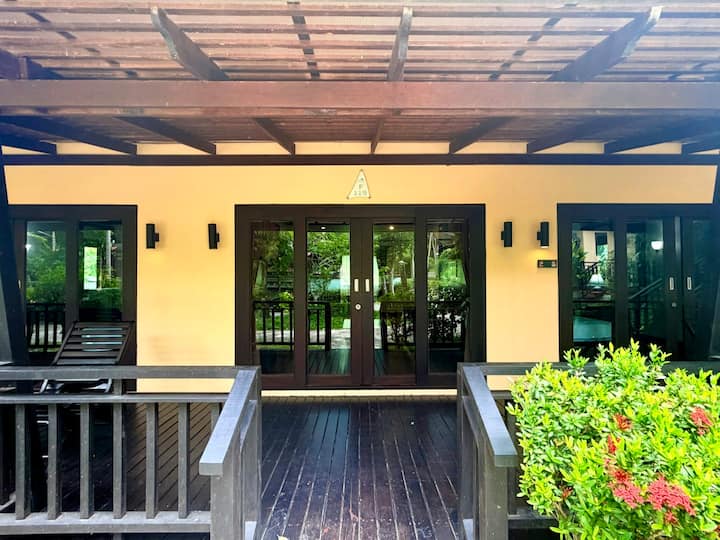 Family Two-bedroom Villa With Garden View - Ao Nang