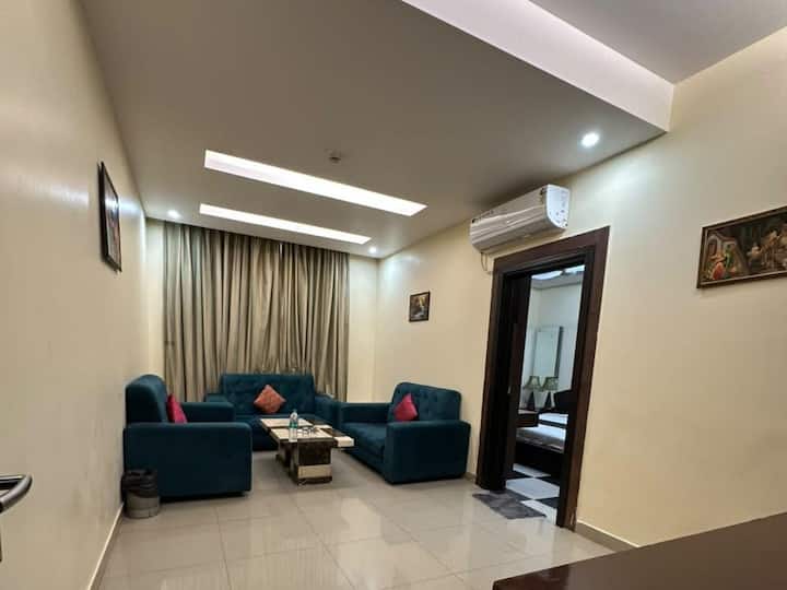 Wow Family Suite With Living Room | Usi - Sohna