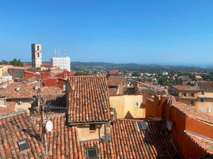 Appartement Vieux Grasse, Balcon Vue Toits Et Mer - Grasse