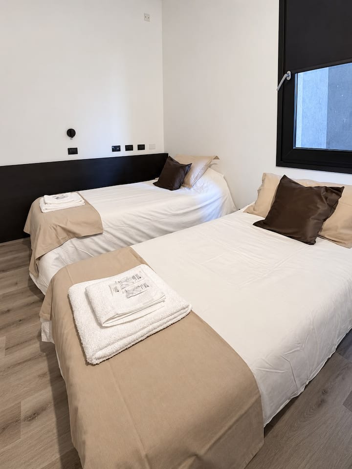 Moderna Habitación Doble A Pasos Del Obelisco - Argentinië