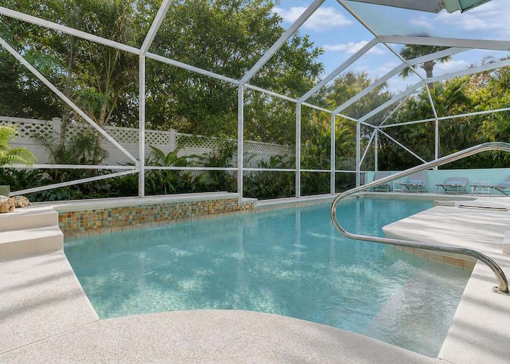 Jensen Beach Retreat - 3 Story Home - Water Views - Stuart, FL