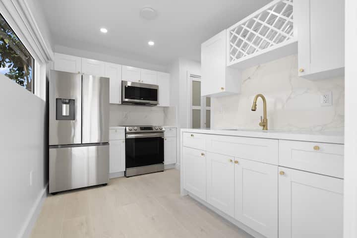 Cozy Little Havana Studio | Mins To Brickell - Miami