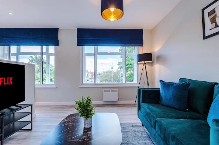 Appartement-sdb Privée Avec Douche-vue Sur Rue - 紹斯波特