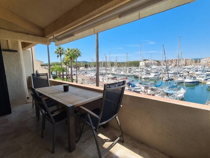 Golfe De St Tropez Appartement Climatisé Avec Vue - Grimaud