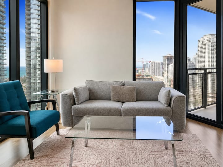 Stunning Downtown Miami, 2br Deluxe Stay - Miami, FL