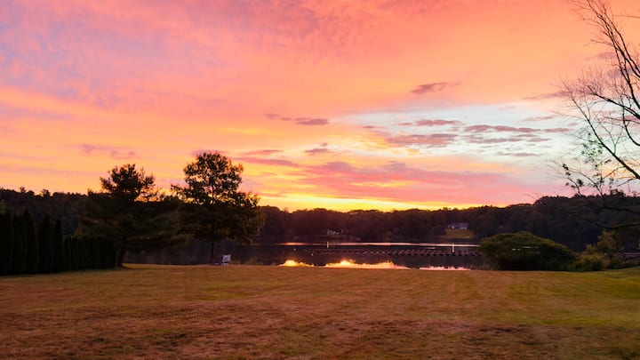 Coastal Cottage On Spinney Creek - 200' Waterfront - Dover, NH