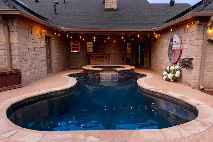 Rustic Retreat | Pool/spa + Golf + Games + Firepit - アビリーン, TX