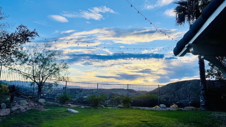 Bright King-size Private Room With Beautiful Views - Magic Mountain, CA