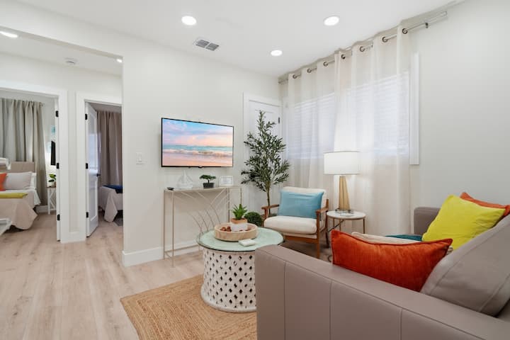 Central Cozy Coz Private 2/2 Apt - Tampa, FL