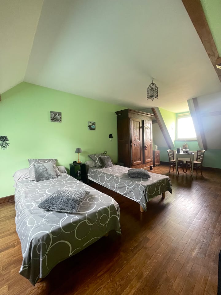 Chambre 2 Lits Dans Cadre Exceptionnel - Nuits-Saint-Georges