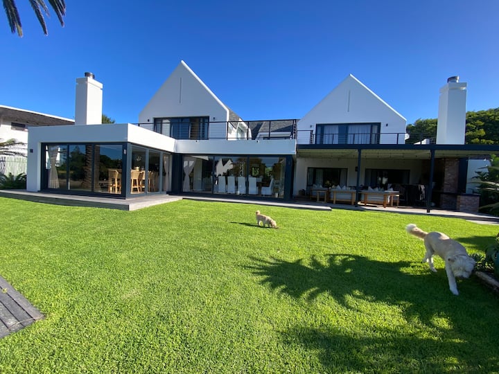 The Canal House | Summer Escape - Saint Francis Bay
