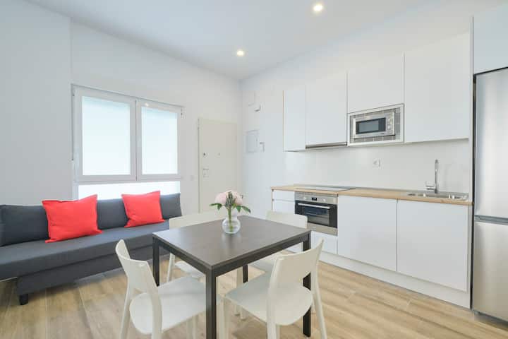Fresh & Modern 1br | Ac | Oporto Metro - Alcorcón