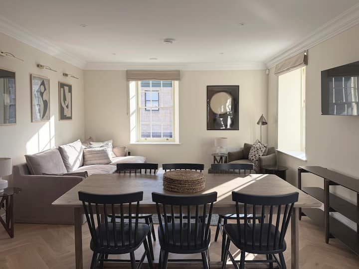 Sovereign Luxury Apt, Central, 3br, Ev Parking, - Wetherby