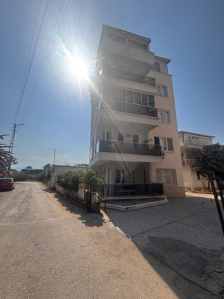 2+1 Plaja 50 Metre Ferah Bahçe Katı! - Antalya