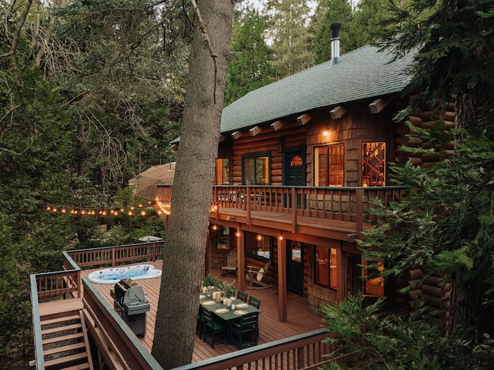 Luxury Retreat | Pickleball, Theater + Hot Tub - Lake Arrowhead, CA