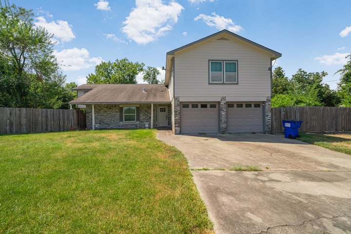Lakeview Heights - Fl1rm3 - The Genesis House! - Deer Park, TX