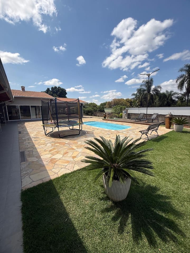 Casa Linda E Aconchegante - Holambra