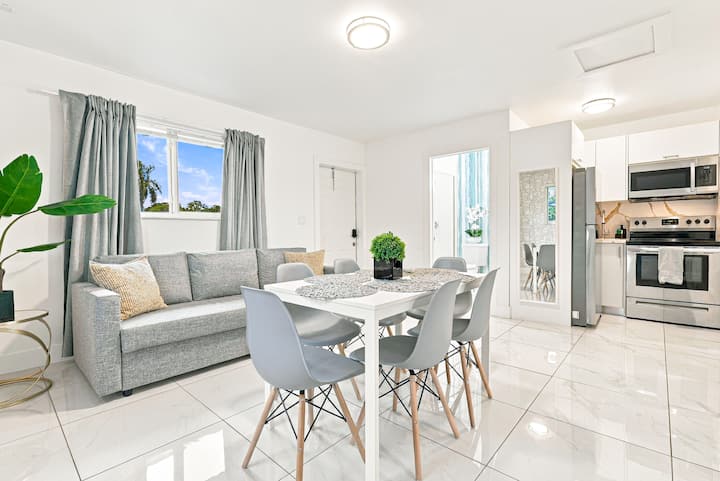 Serene Escape | 7 Ppl | Top Location |Kitchen |W&d - Palmetto Bay, FL