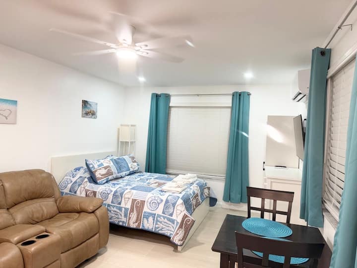 Seashell 1 - Your Beach Vacation! - Boynton Beach, FL