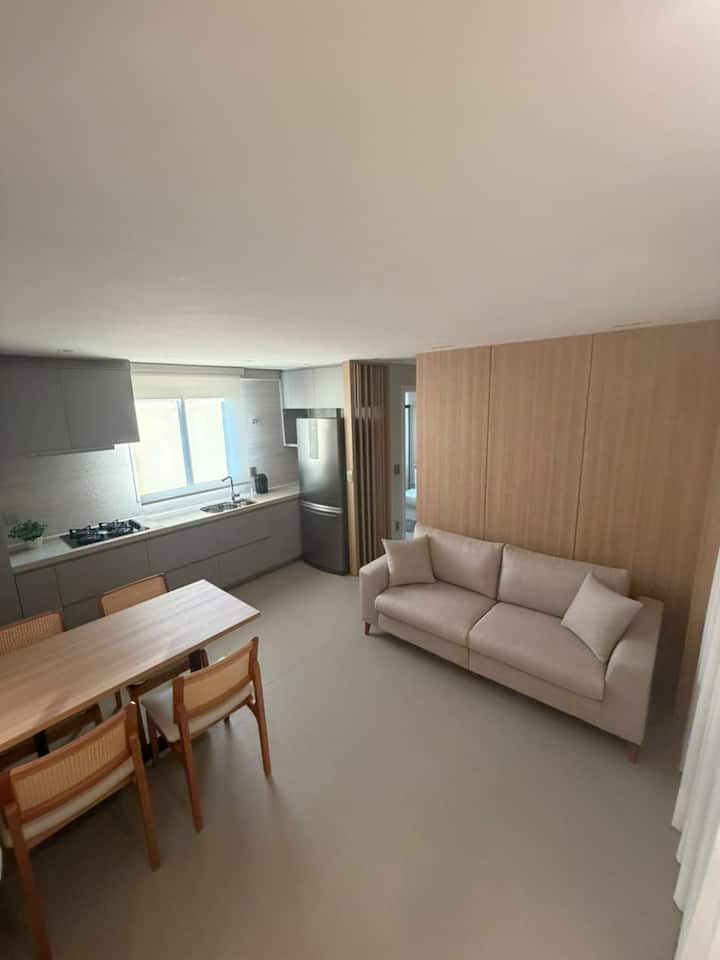Flat Com Suíte, Sala, Banheiro, Elevador, Garagem - Betim