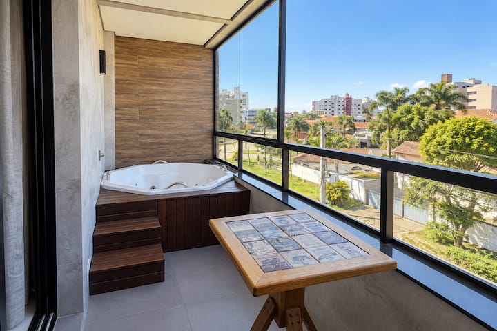 Jacuzzi Sacada E Piscina A 200 M Da Praia Central - Guaratuba
