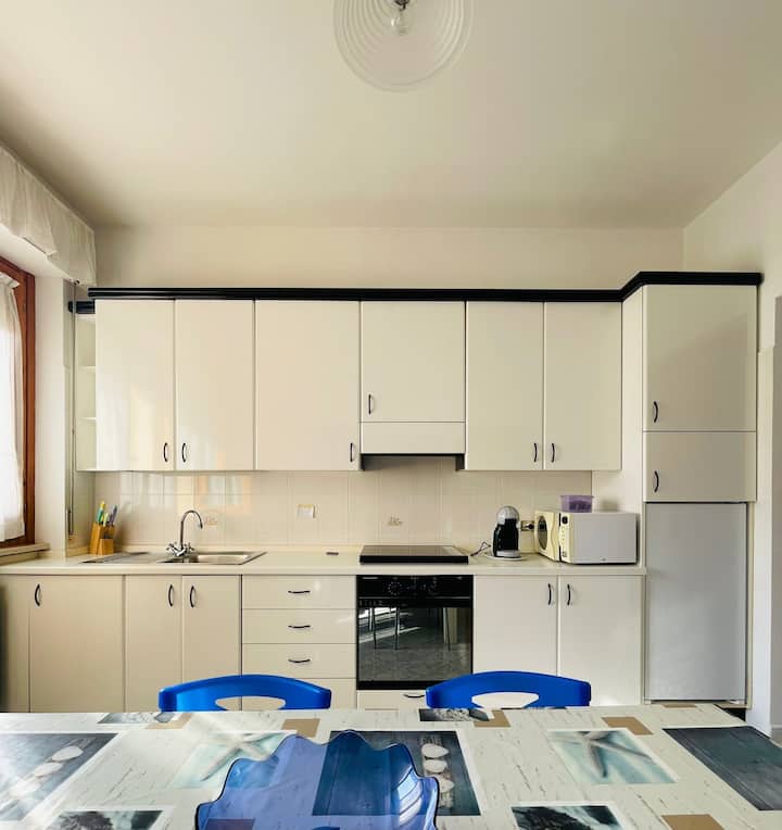 Seaside Holiday House ... Comfortable - Pineto