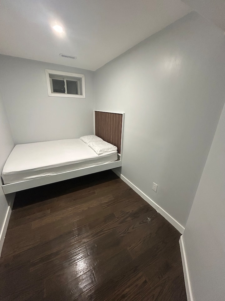 Comfy Room Close To Lakehead University - Orillia