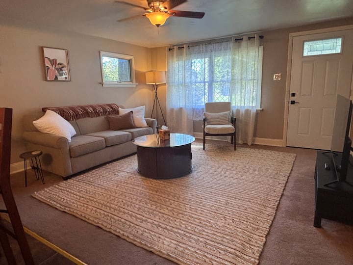 Quaint Cottage - DuBois, PA