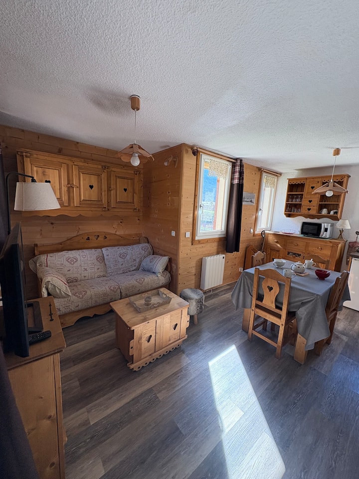 Superbe Appartement Situé En Pied De Piste De Ski - Lanslebourg-Mont-Cenis